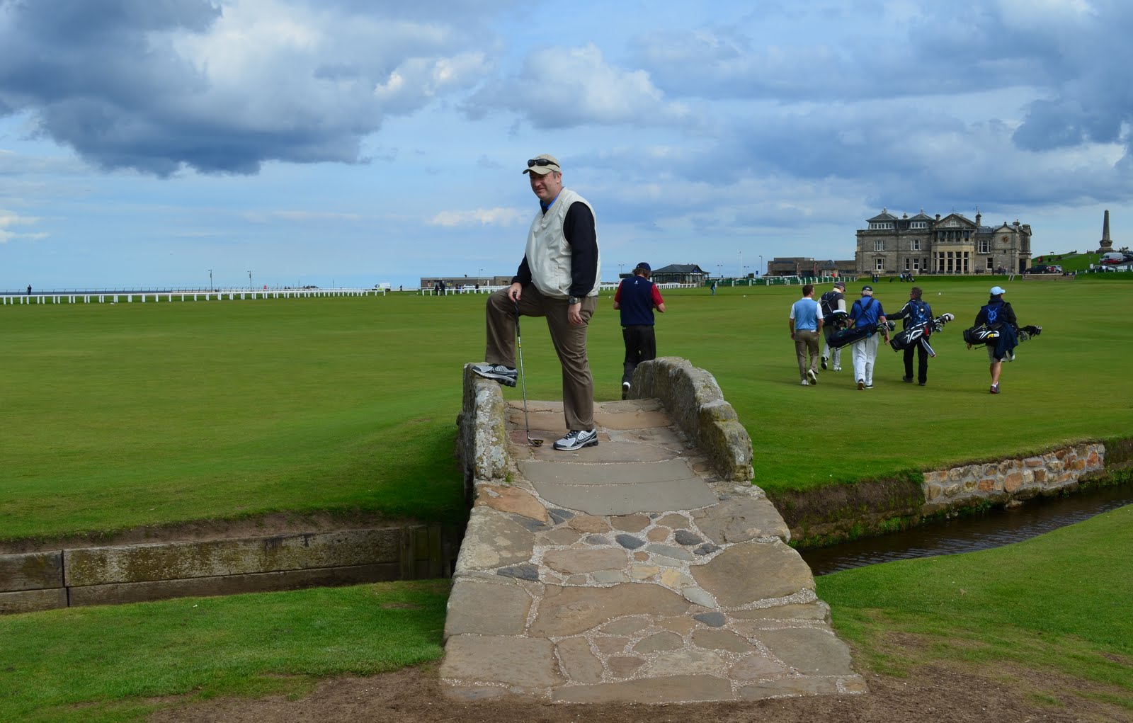 Tour Scotland: Tour Scotland Photographs Swilcan Bridge Old Course St ...