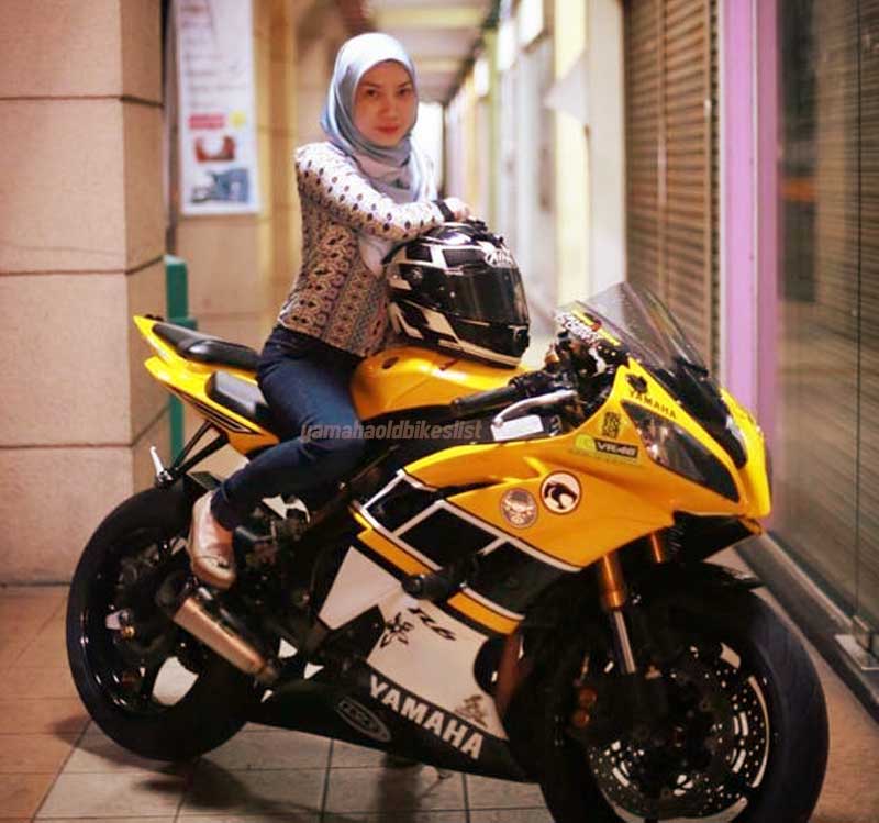 Girl + Yamaha Bike = FIRE ! (Part 1) - Yamaha Old Bikes List