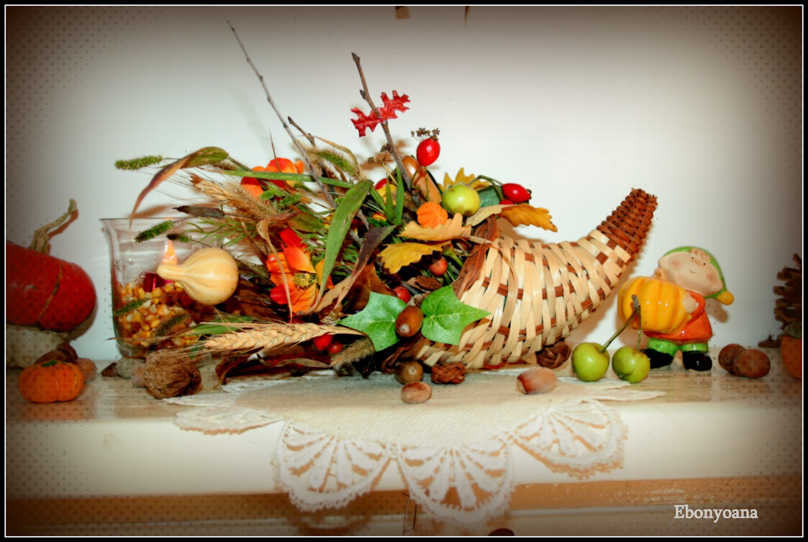 Pink Honeysuckle: Provocarea #30 - Cornul abundentei