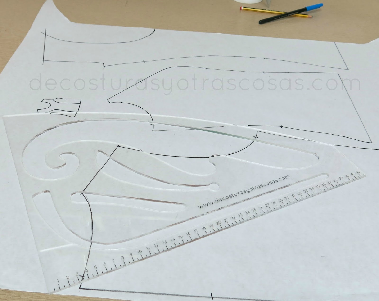 De costuras y otras cosas: DISEÑA TU PROPIA REGLA DE PATRONAJE "TODO EN ...