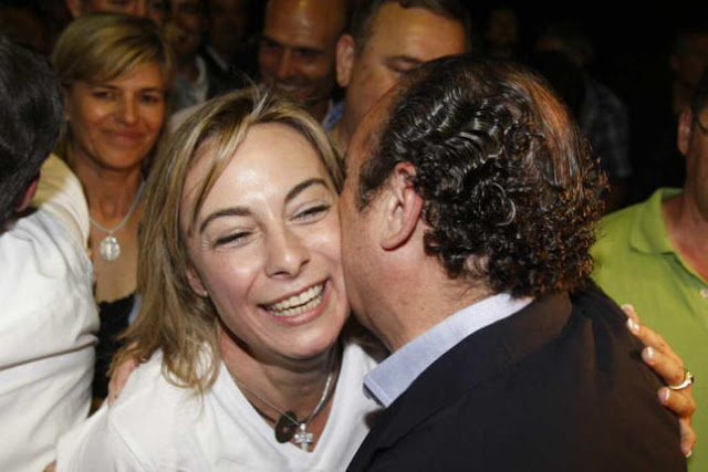 Alacantí de profit: SONIA CASTEDO Y J.J. RIPOLL SE FELICITAN
