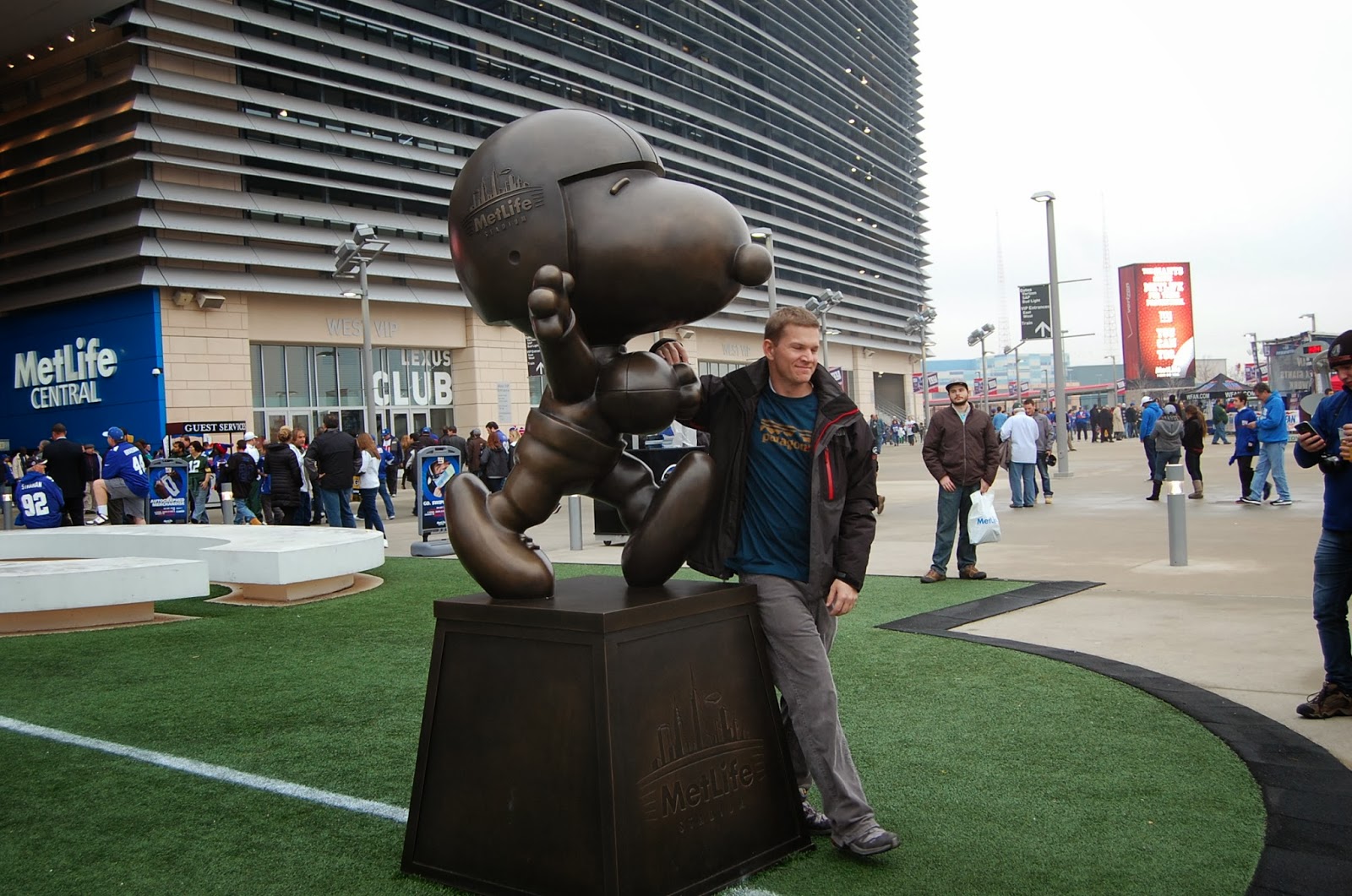 Road to MetLife Stadium: Can’t Miss Pre-Game Fan Experiences at MetLife ...