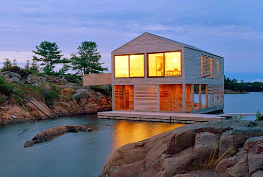 House - Building function: Building a floating home