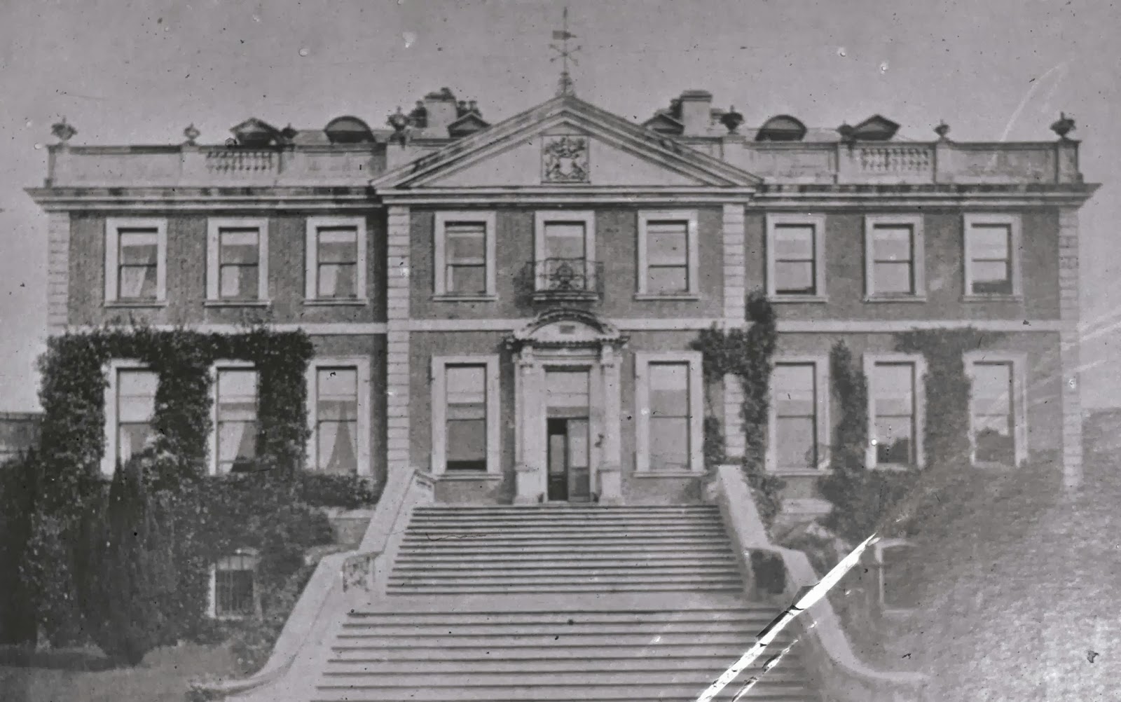 Lord Belmont in Northern Ireland: Santry Court