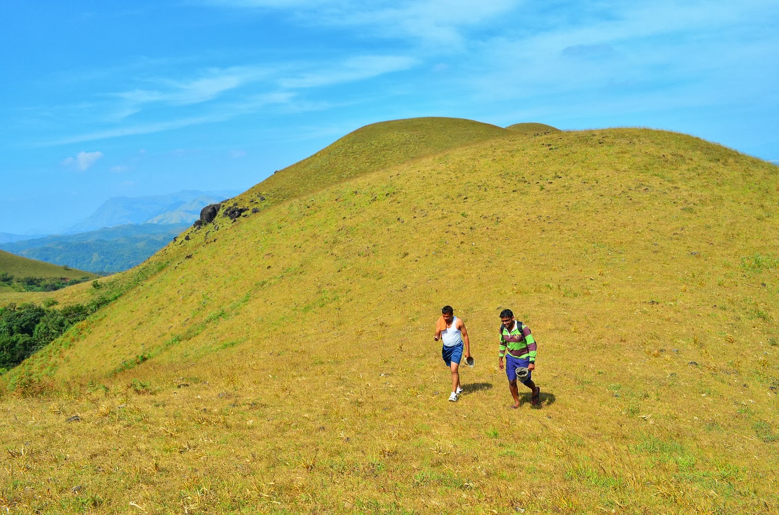 Sharath Hassan A Travelling Photographer: JENUKALLU GUDDA (JENUKAL ...