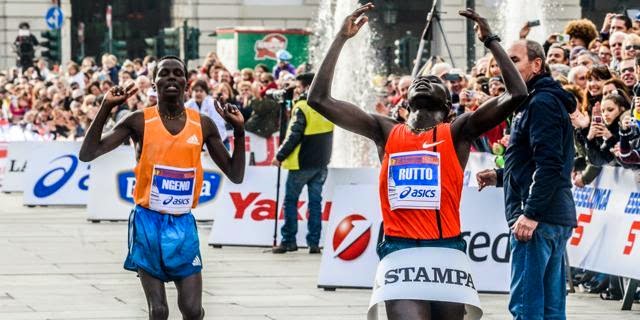 Samuel Rutto, vencedor del maratón de Turín con 2h10:00