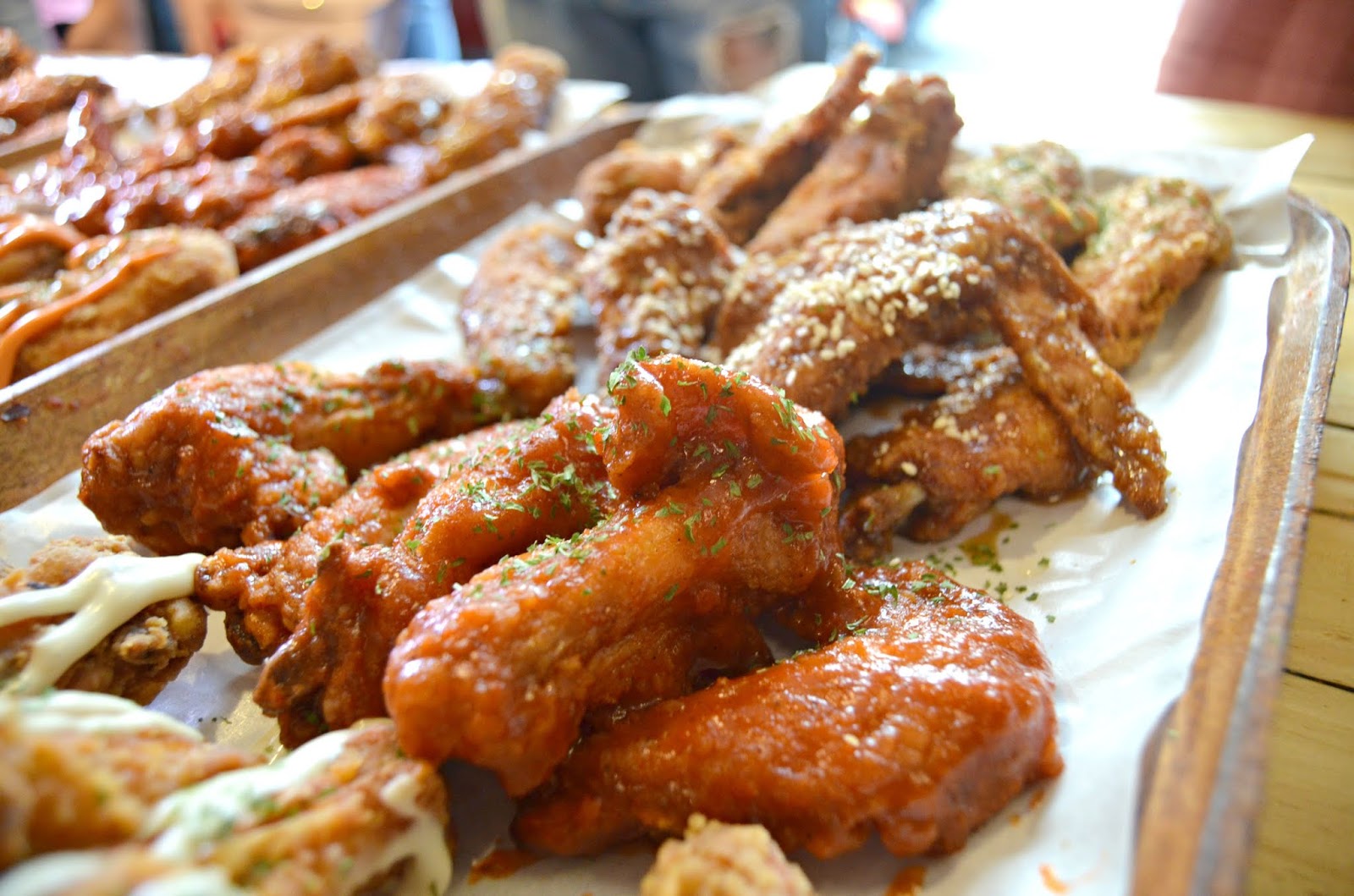 The Bandwagon Chic: Eat All You Can Wings at Doc Wings
