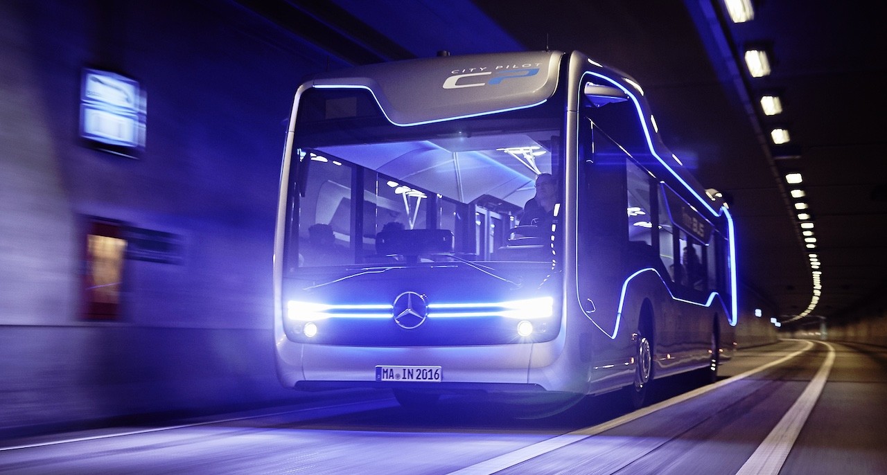 Daimler Buses presents the Mercedes-Benz Future Bus, the first ...