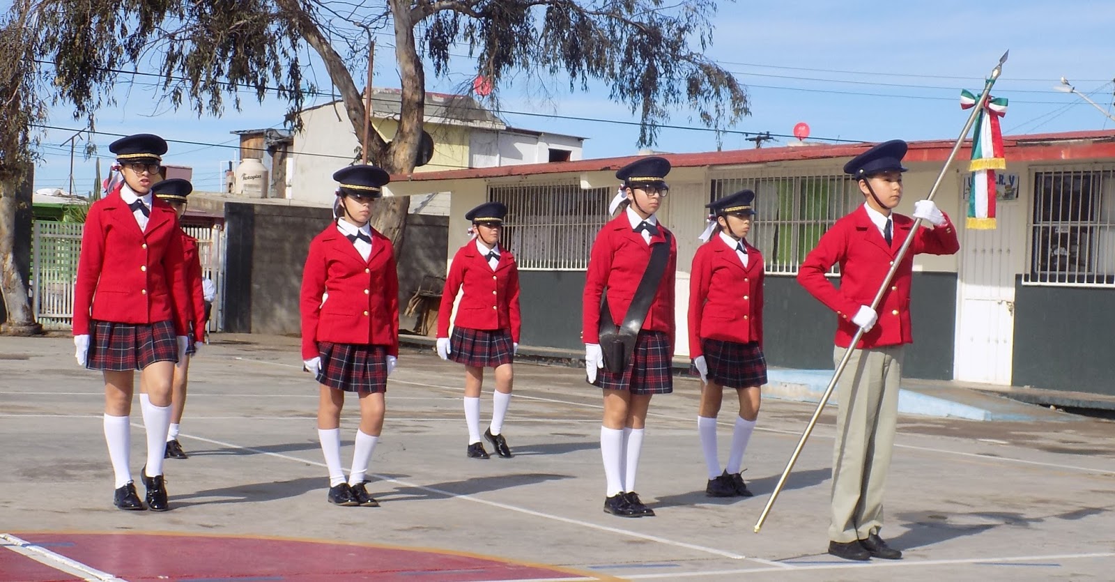 Educación BC: ALUMNOS DE PRIMARIA SE PREPARAN PARA LA DEMOSTRACIÓN DE ...
