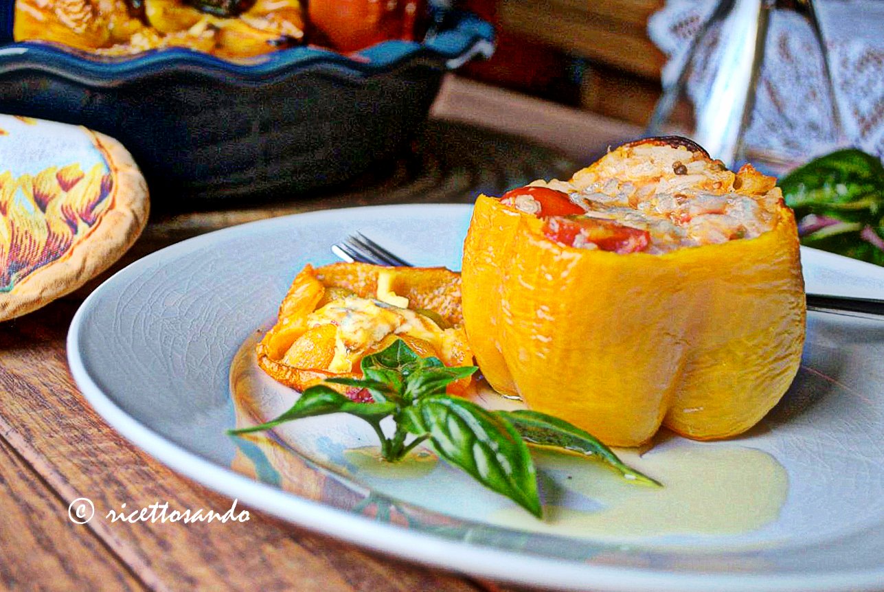 Ricettosando - ricette di cucina : Peperoni light ripieni di riso