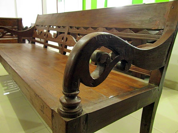 Maestro Antik Purwokerto: Kursi Jawa/ Risban (Krs073) SOLD