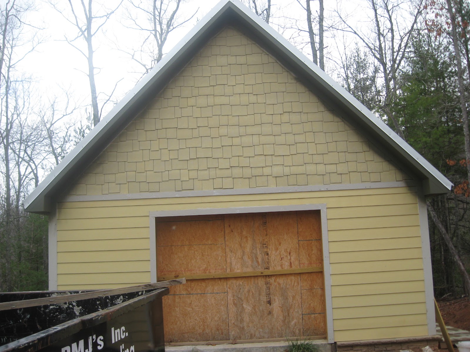 Dufour Woodworks: Hardie Shakes with Lap Siding