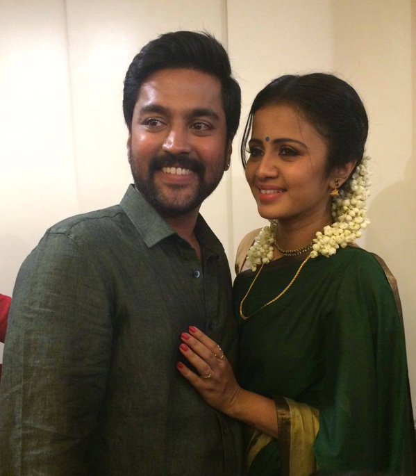 Kayal Chandran Engagement with R J Anjana Gallery | Gethu Cinema