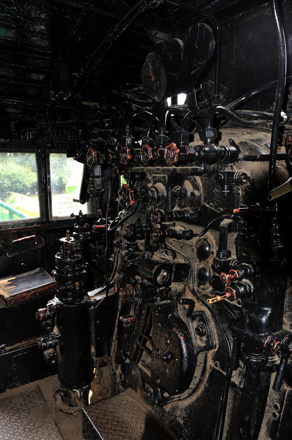 ファインクラフト駅長ブログ: 羽村動物園のC58-395号機