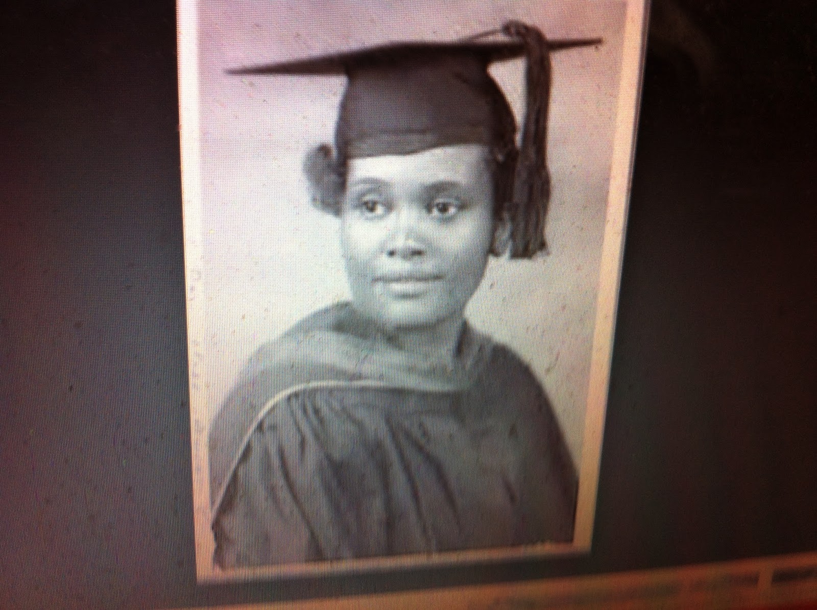 THE BLACK SOCIAL HISTORY:: BLACK SOCIAL HISTORY : SARAH KEYS v ...