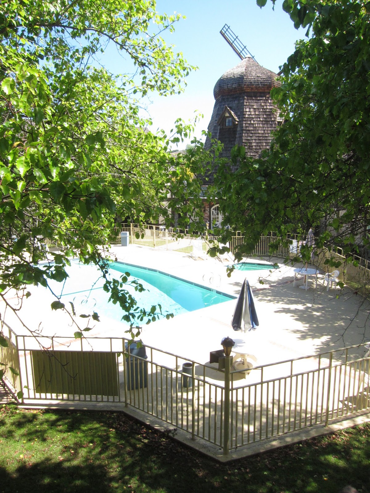 Sensory Overload: April 2013