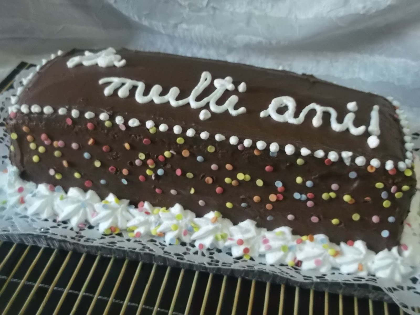 Hellena ...din bucataria mea...: Tort simplu cu crema de cacao fiarta