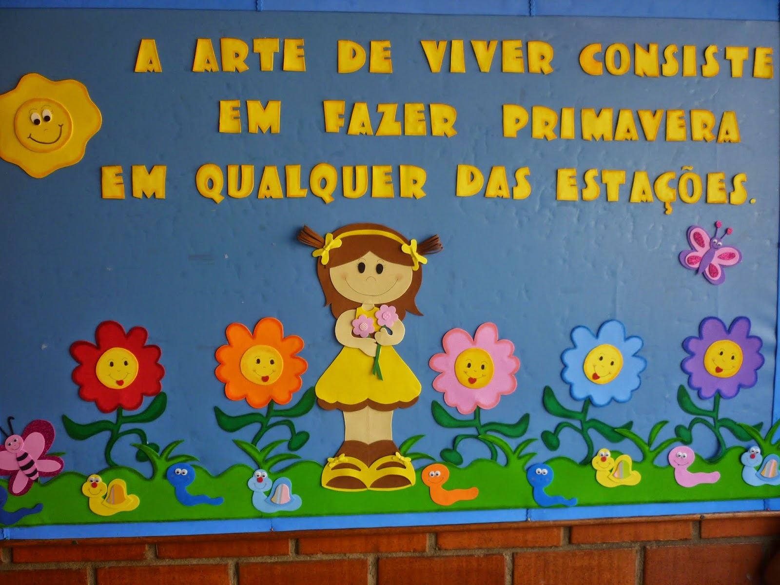 Djair Machado Gomes: O Mural da Primavera