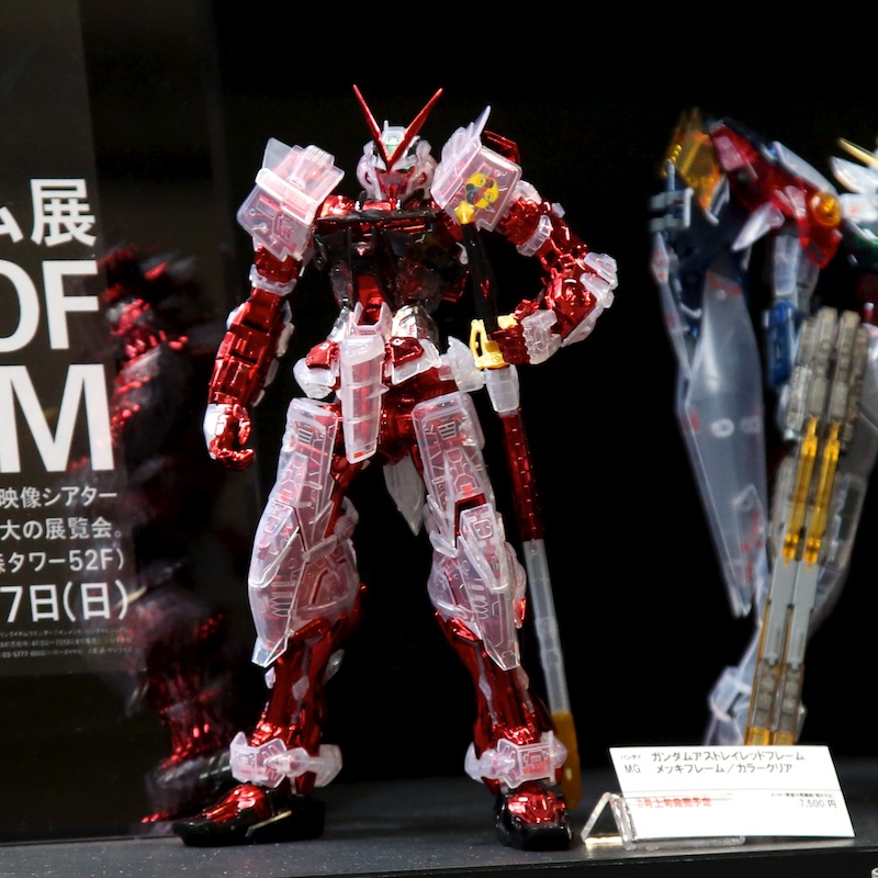 Gundam Family: THE ART OF GUNDAM EXHIBITION Exclusive Gunpla On Display ...