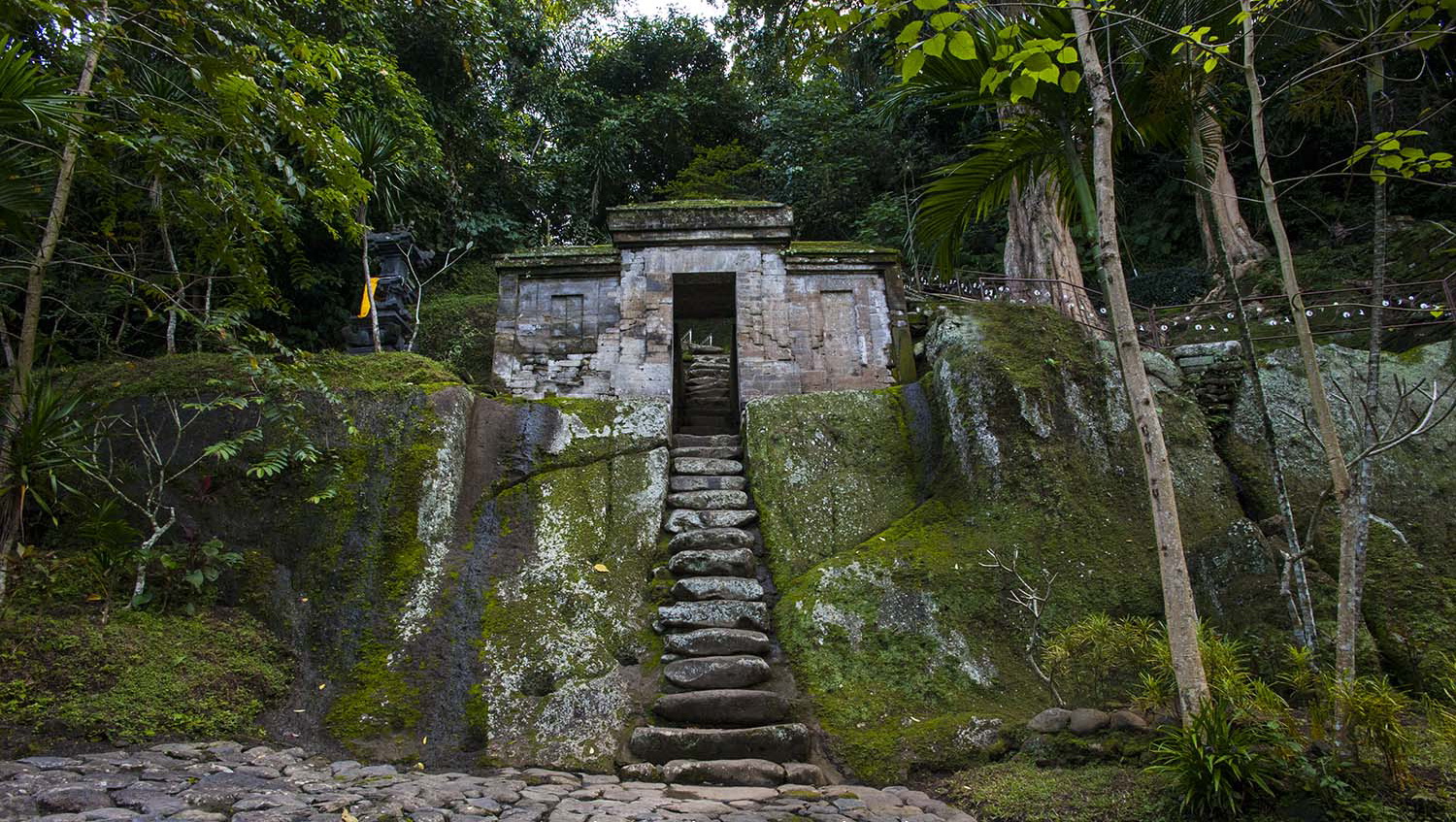 Hidden and little known places: Ancient Site of Goa Garba, Bali, Indonesia