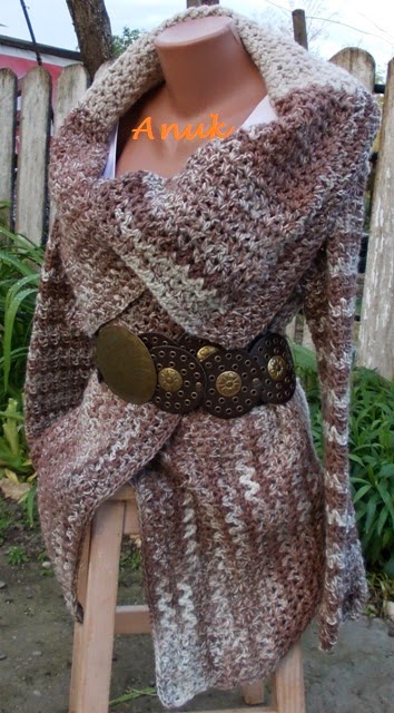 Anukdesign-crosetate: Cardigan crosetat cu guler amplu