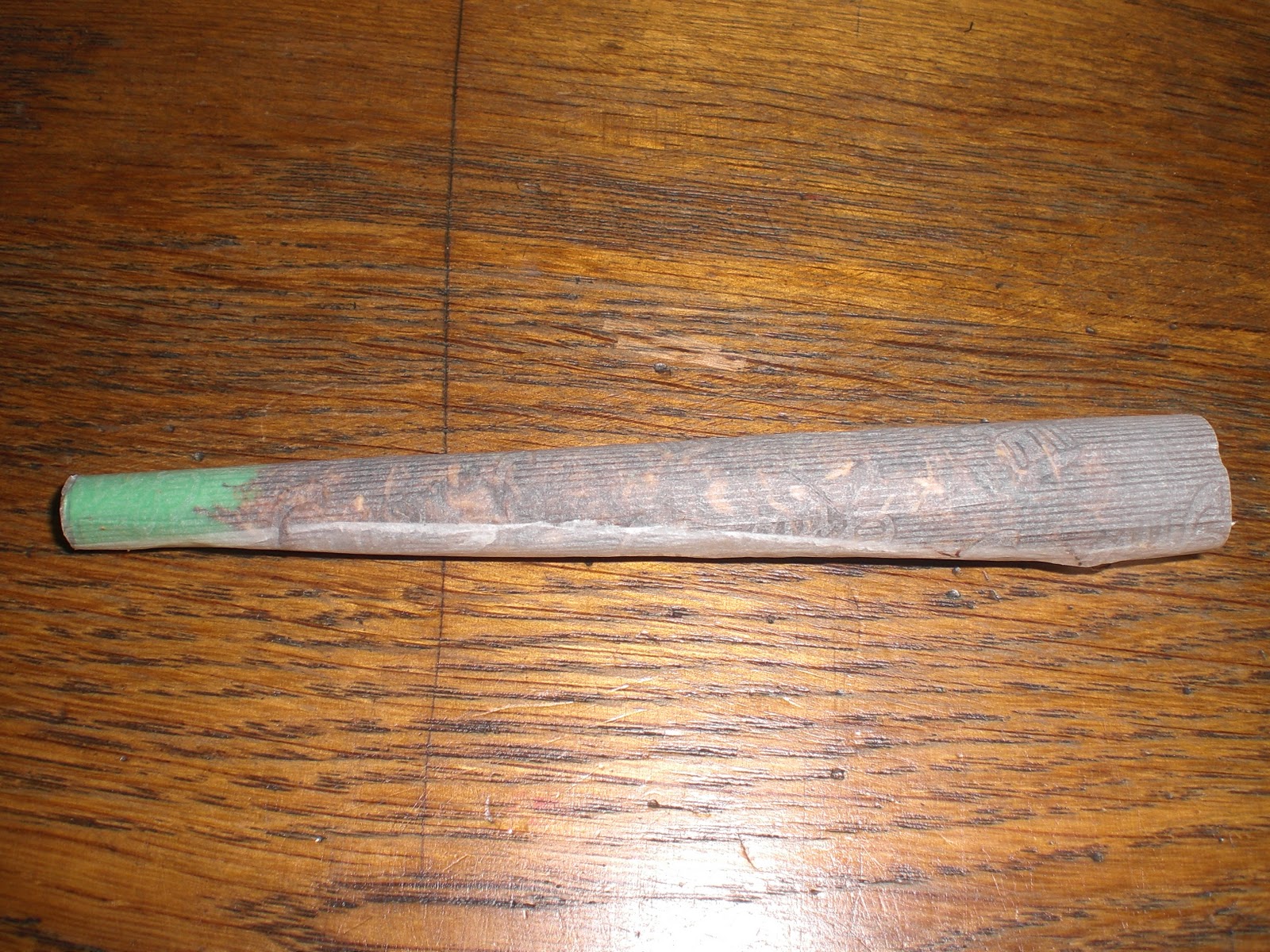 WEED HARDTAIL CHOPPERS/BOBBERS: How to roll a joint