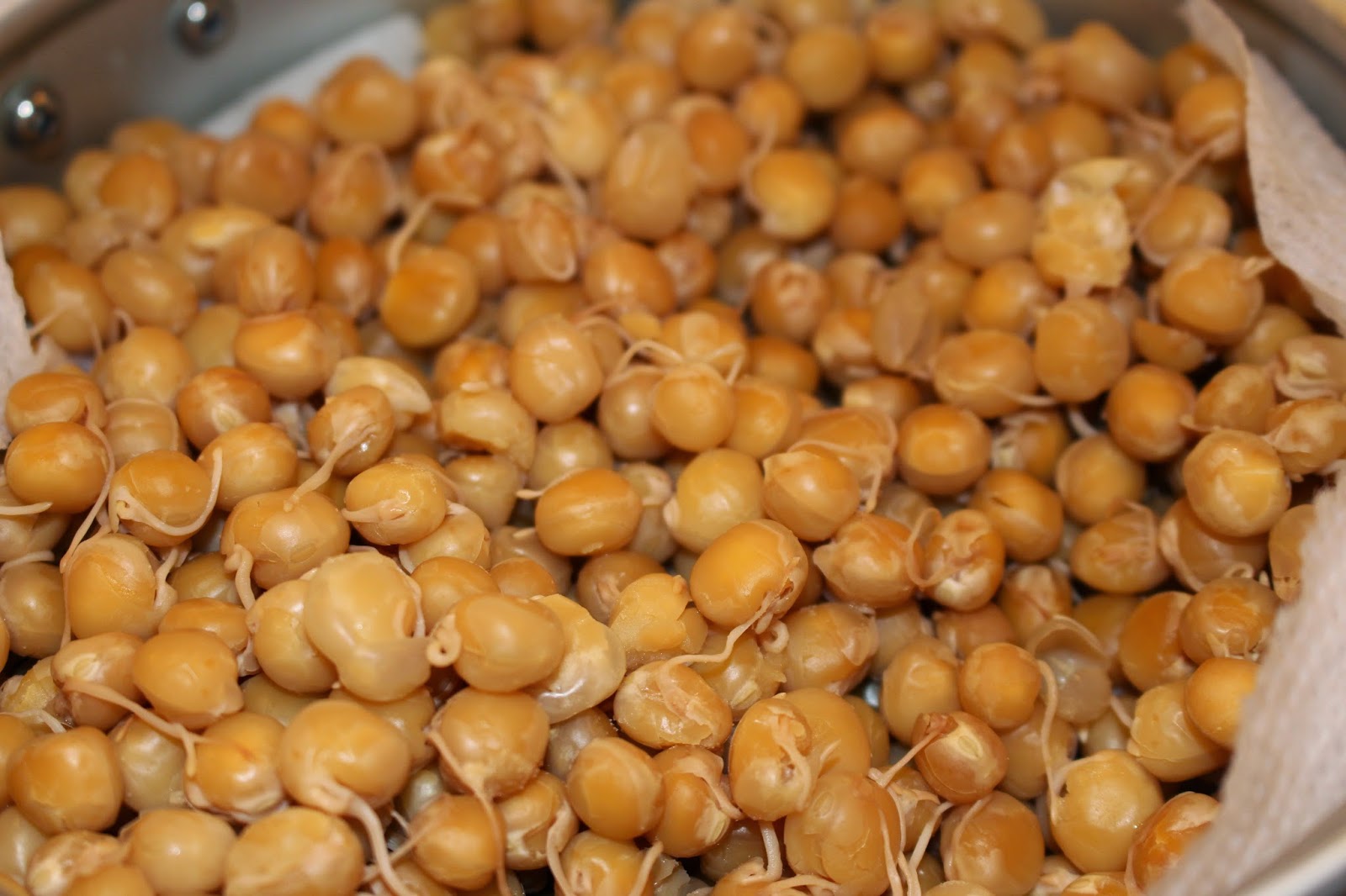 Mom's Kitchen: Boiled or Steamed Vatana Bean