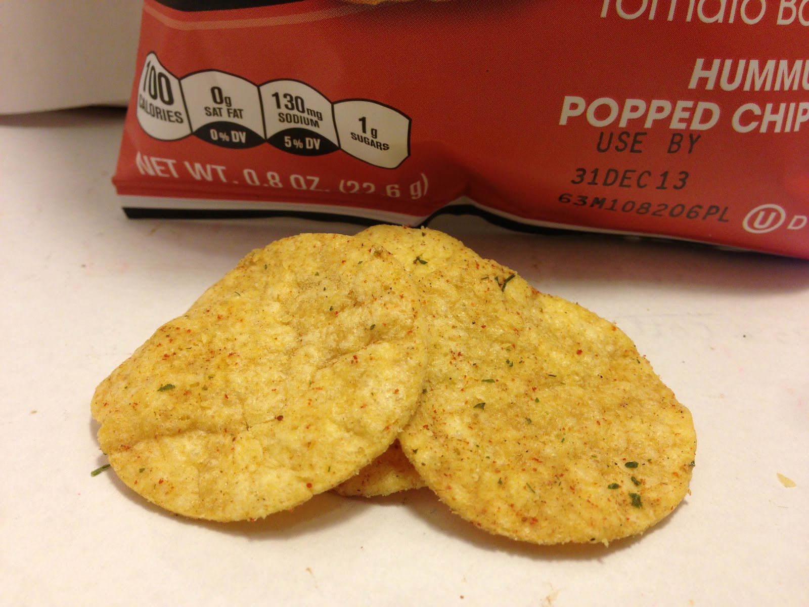 Crazy Food Dude: Review: Smartfood Garlic Tomato Basil Hummus Popped Chips