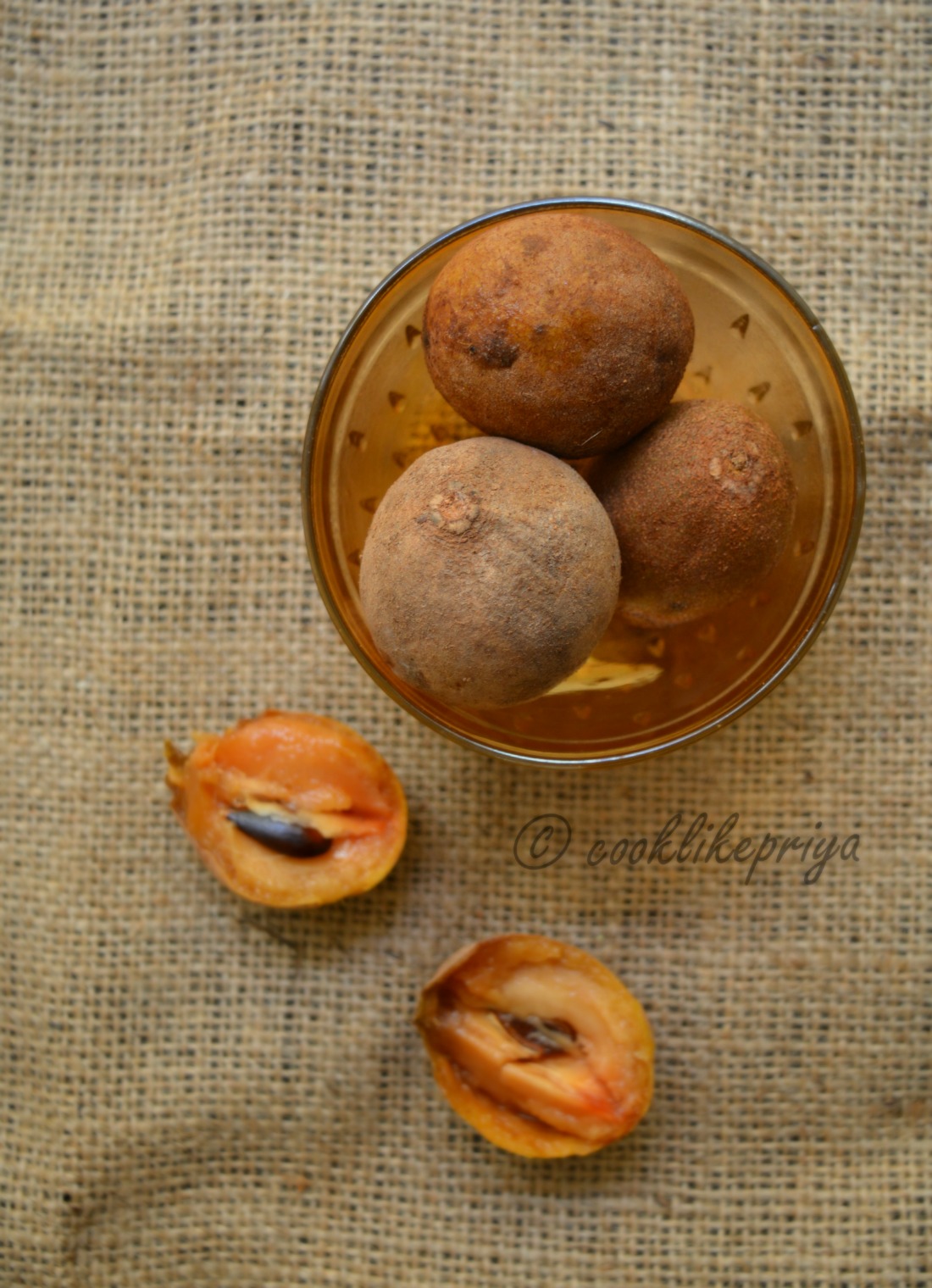 Cook like Priya: Sapotta Milkshake | Chikko Milkshake