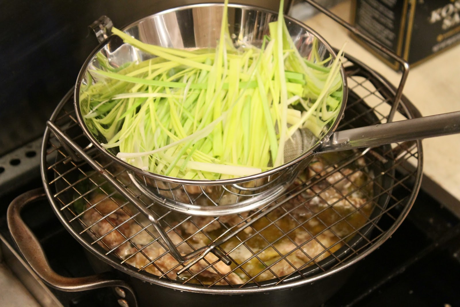 Mary's Food Journal: How to Debone a Whole Chicken