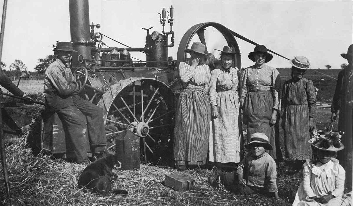 JoshuaAndAndrew: Old Threshers