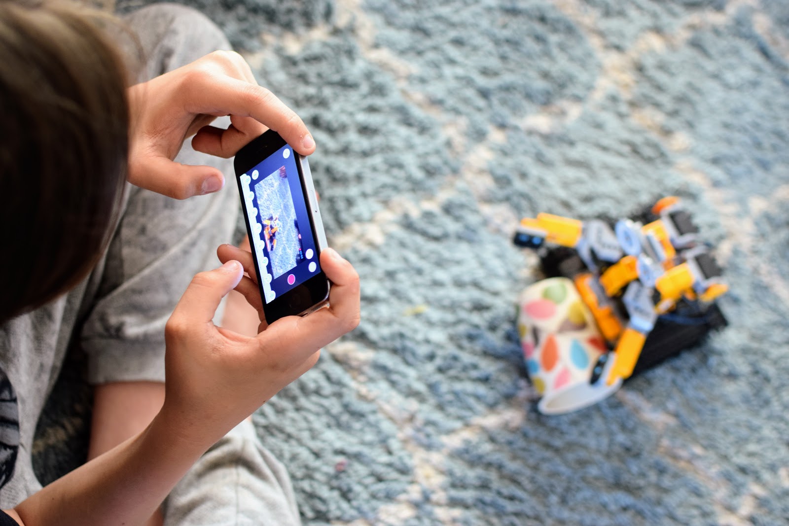 Ten Ways Kids Can Use a Mobile Phone in a Creative and Productive Way ...