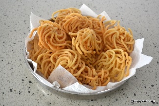 Thenkuzhal Murukku Recipe| Diwali Special Recipes | Murukku Recipes ...