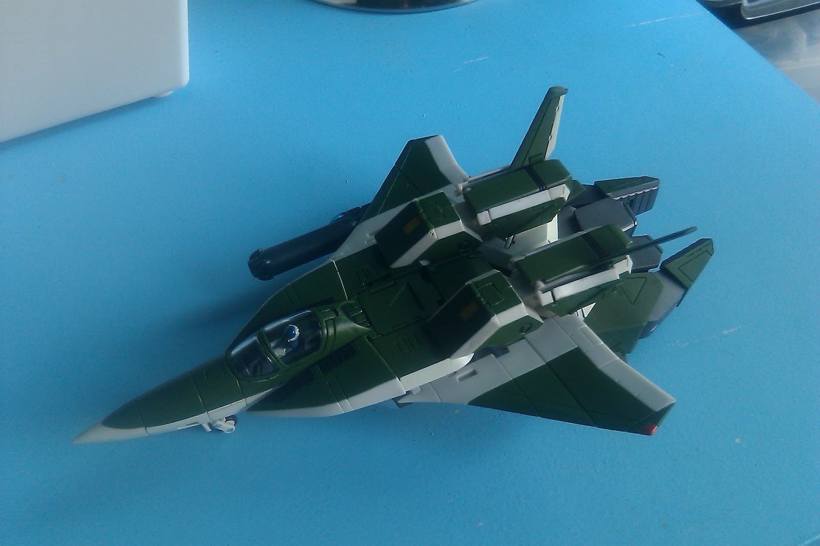 A Review of Lancer's VFA-6I Alpha Fighter from Toynami's Robotech ...