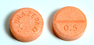 Clonazepam, Indikasi, Cara Penggunaan, Efek Samping - OBATGeneric