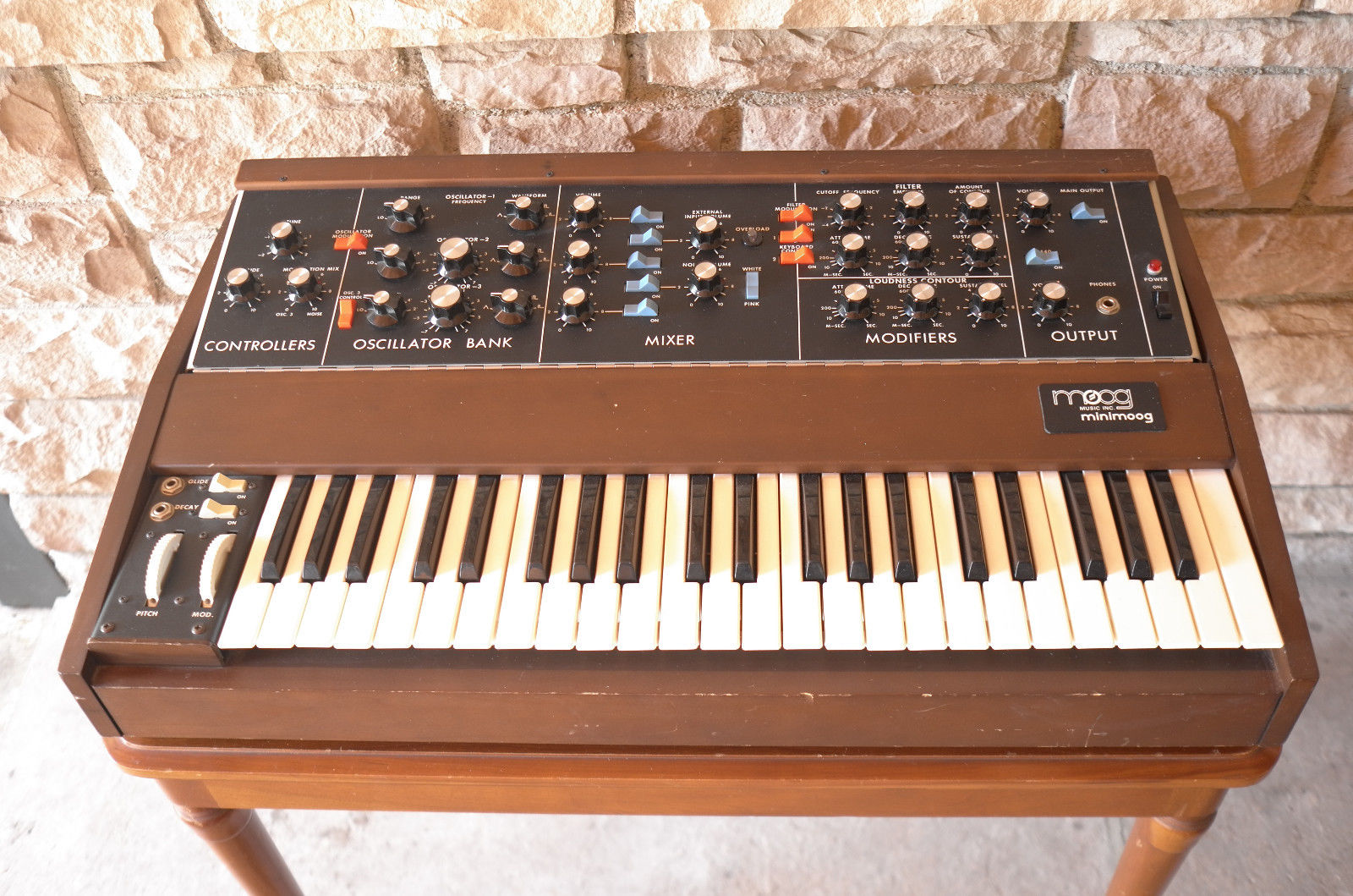MATRIXSYNTH: 1970's MiniMoog Model D Synthesizer SN 12137