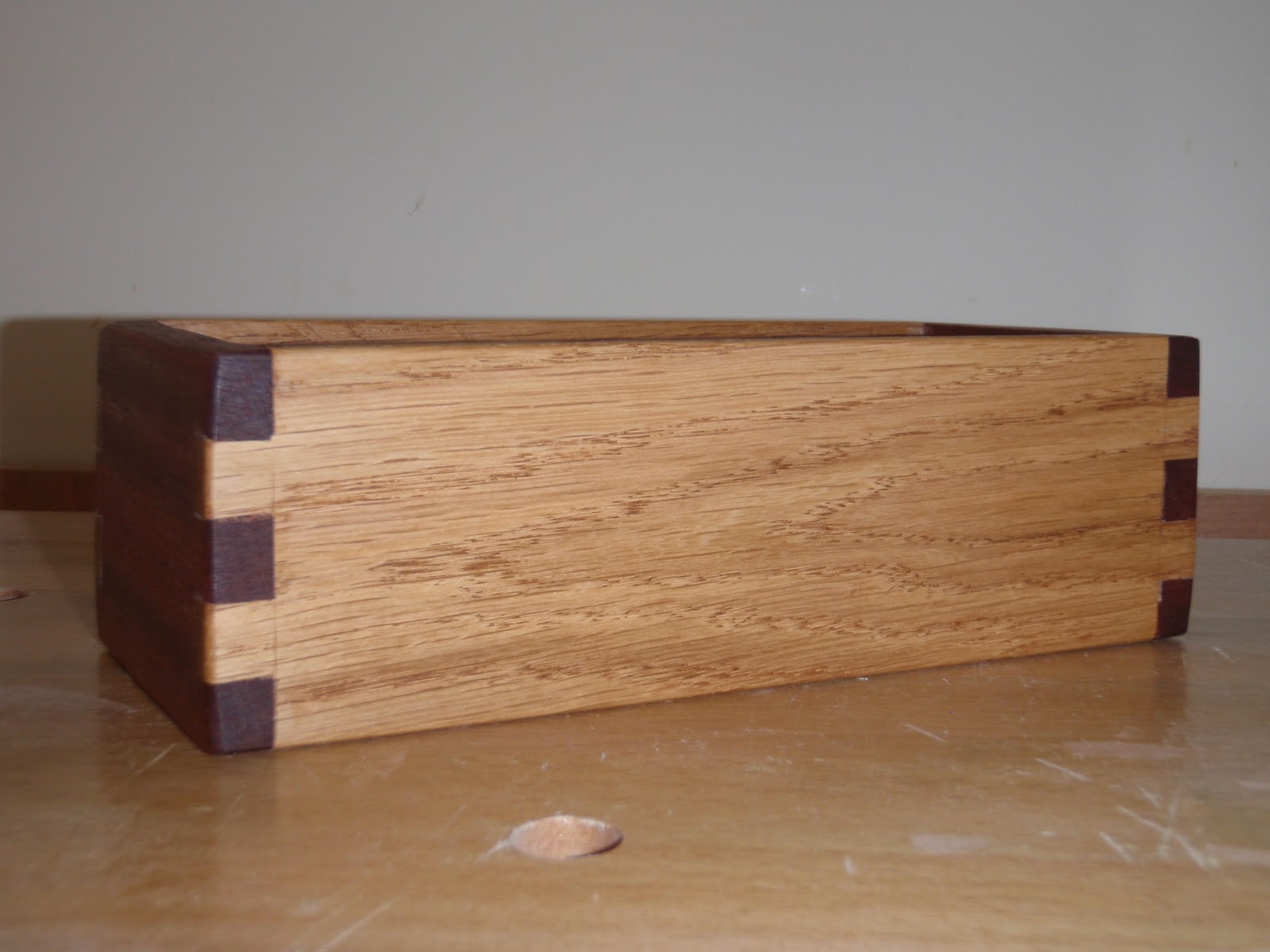 Woodworking By Hand: Small Box