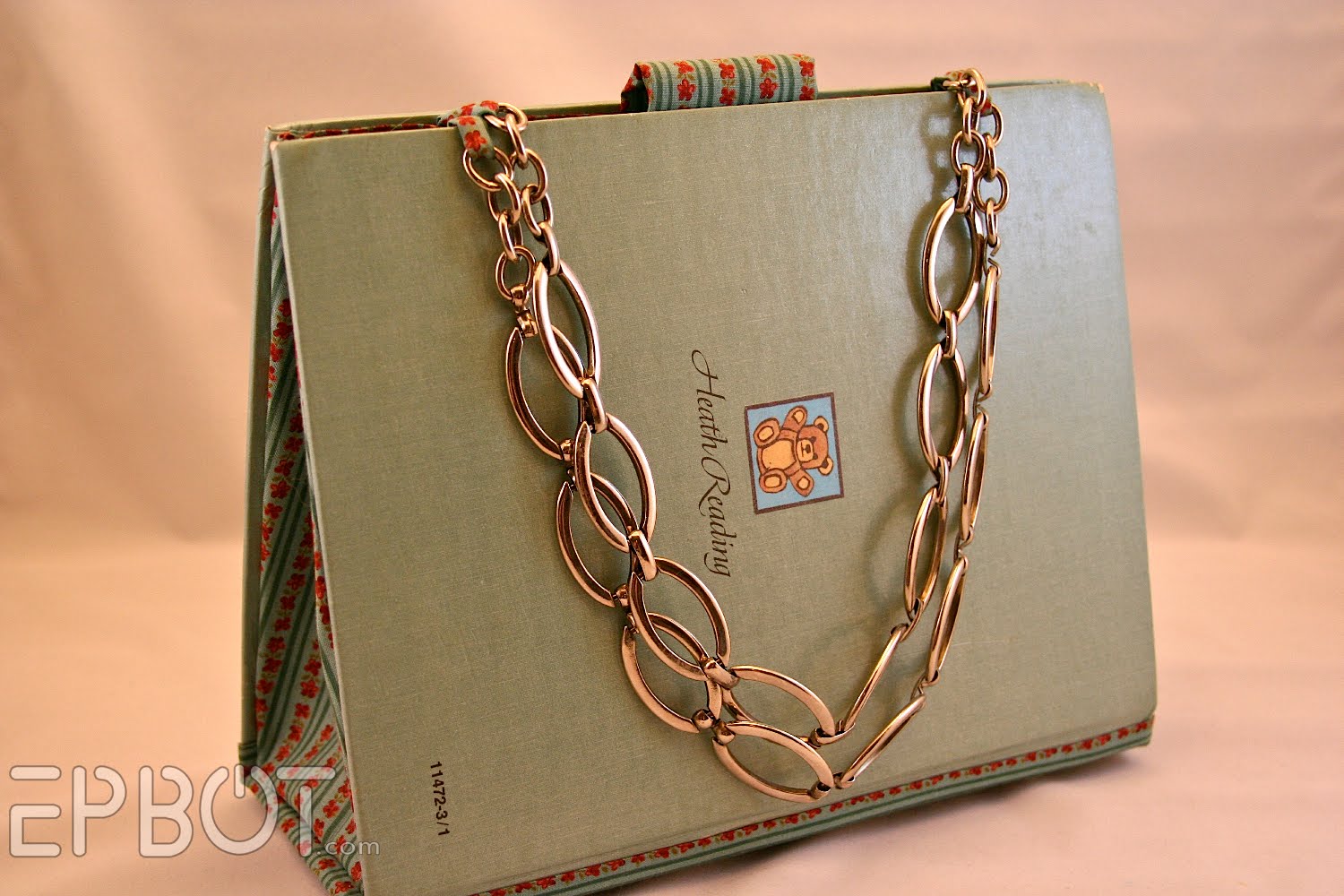 EPBOT: Jen Yates and the Quest for the World's Best Book Purse