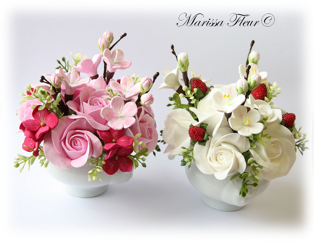 A Touch Of Beauty...: Small Centerpieces With Roses, Sweet Peas And ...