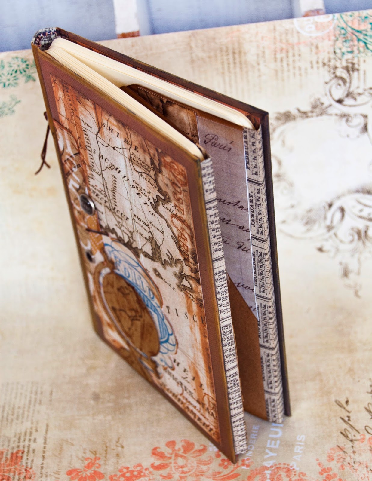 scrappylicious : File folder from old book cover