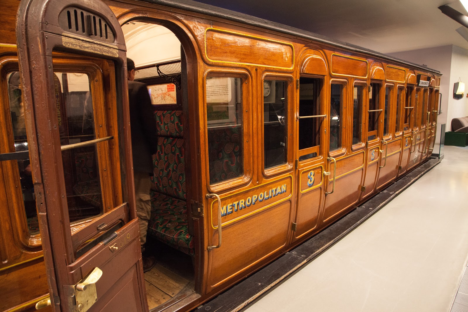 London Tube The Oldest Subway In The World Explore The World With london-tube-the-oldest-subway-in-the-world-explore-the-world-with