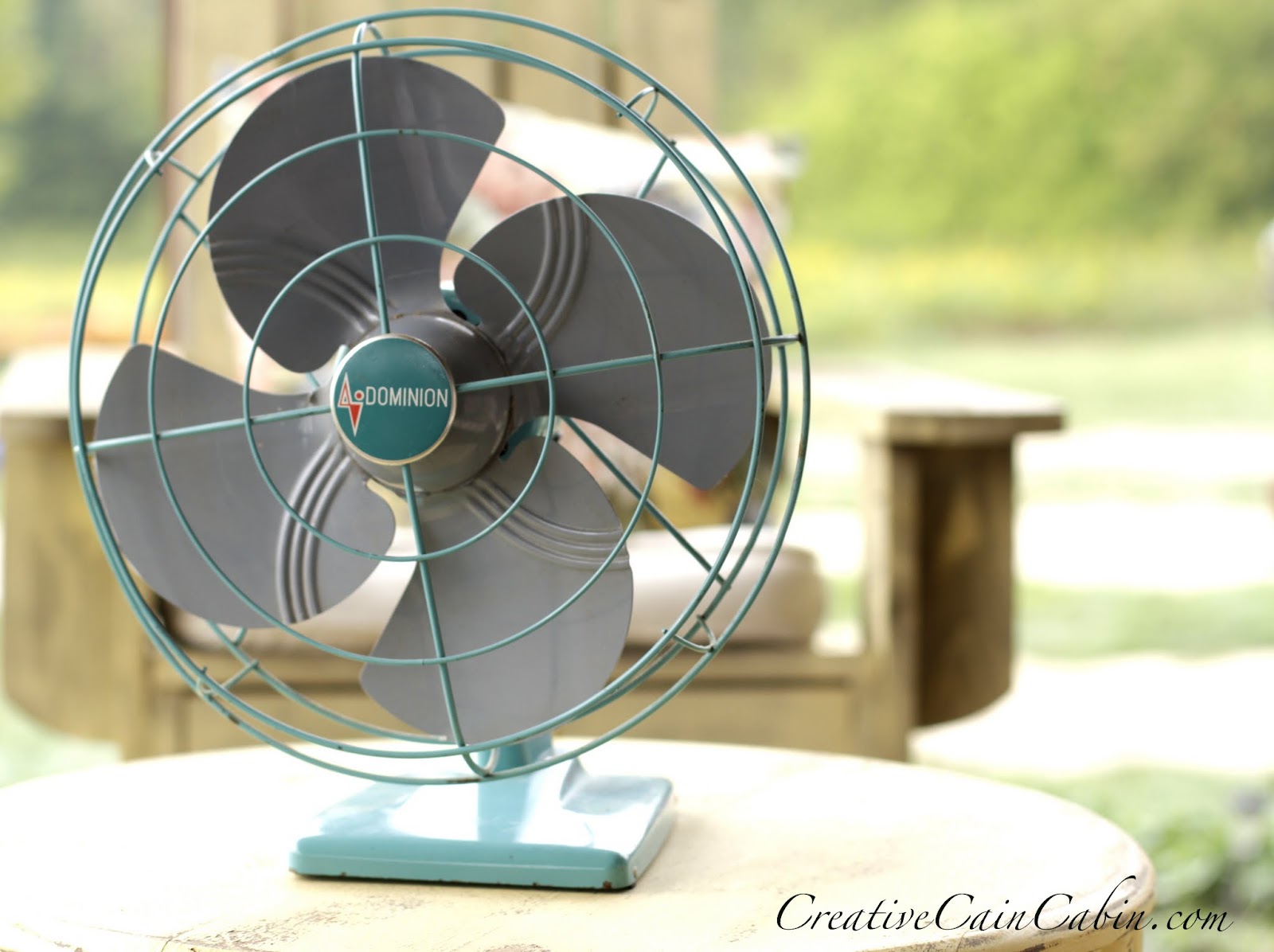 1950's Vintage Turquoise Fan - CREATIVE CAIN CABIN