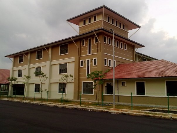 Asrama SMKA Maahad Muar