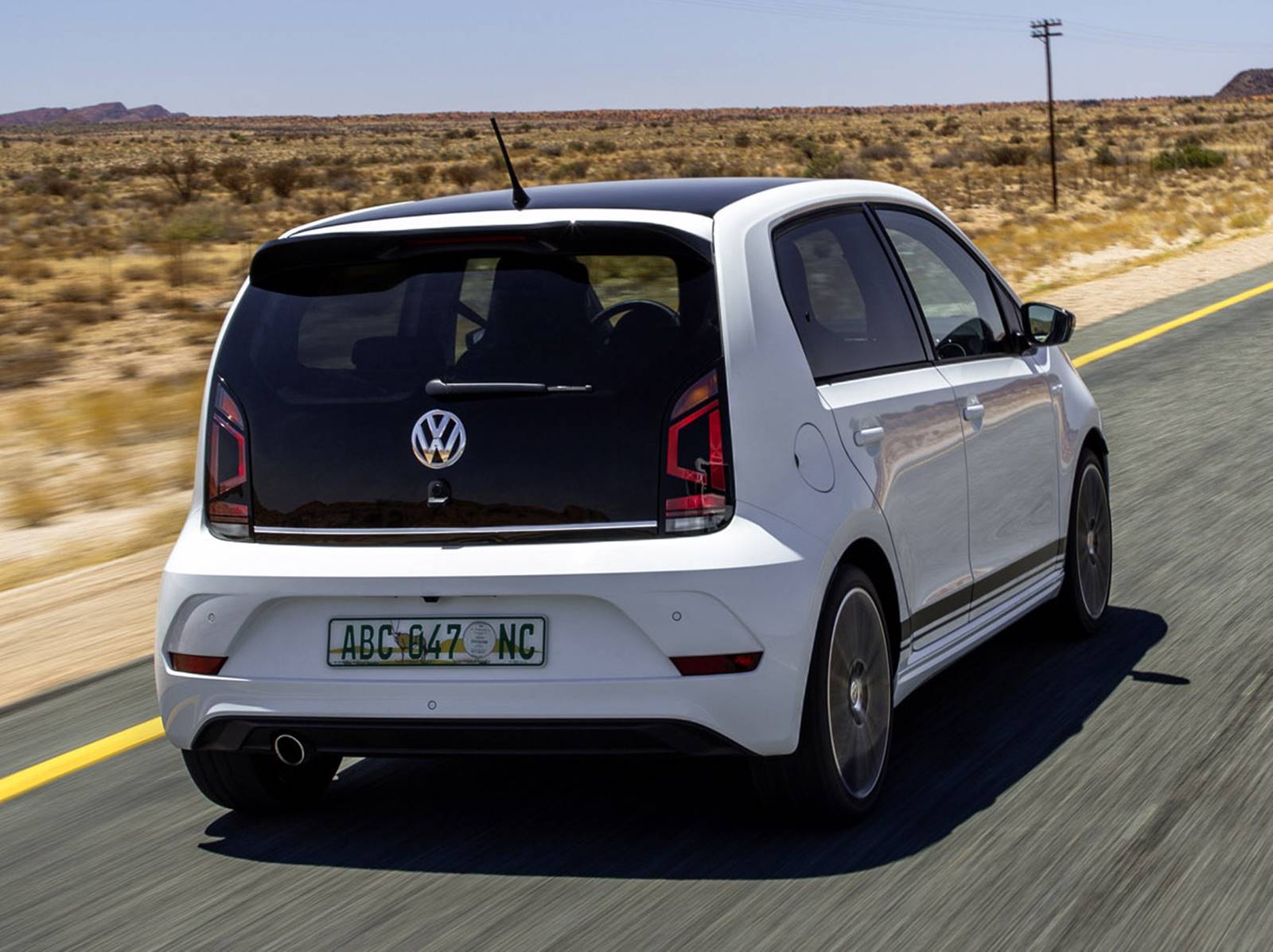 Volkswagen confirma Up! GTI; produção começa em 2017