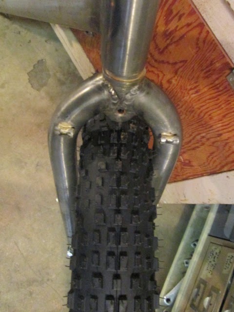 Black Ship Cycles: David's 29er+: Finishing