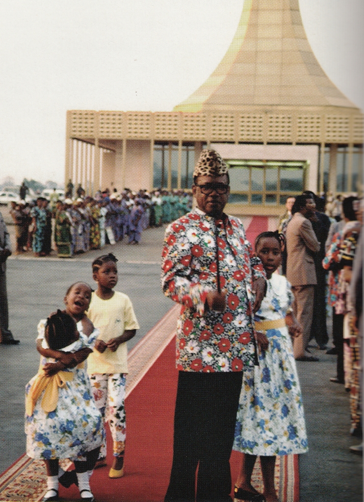 Alla dessa funderingar: Gbadolite – djungelns Versailles