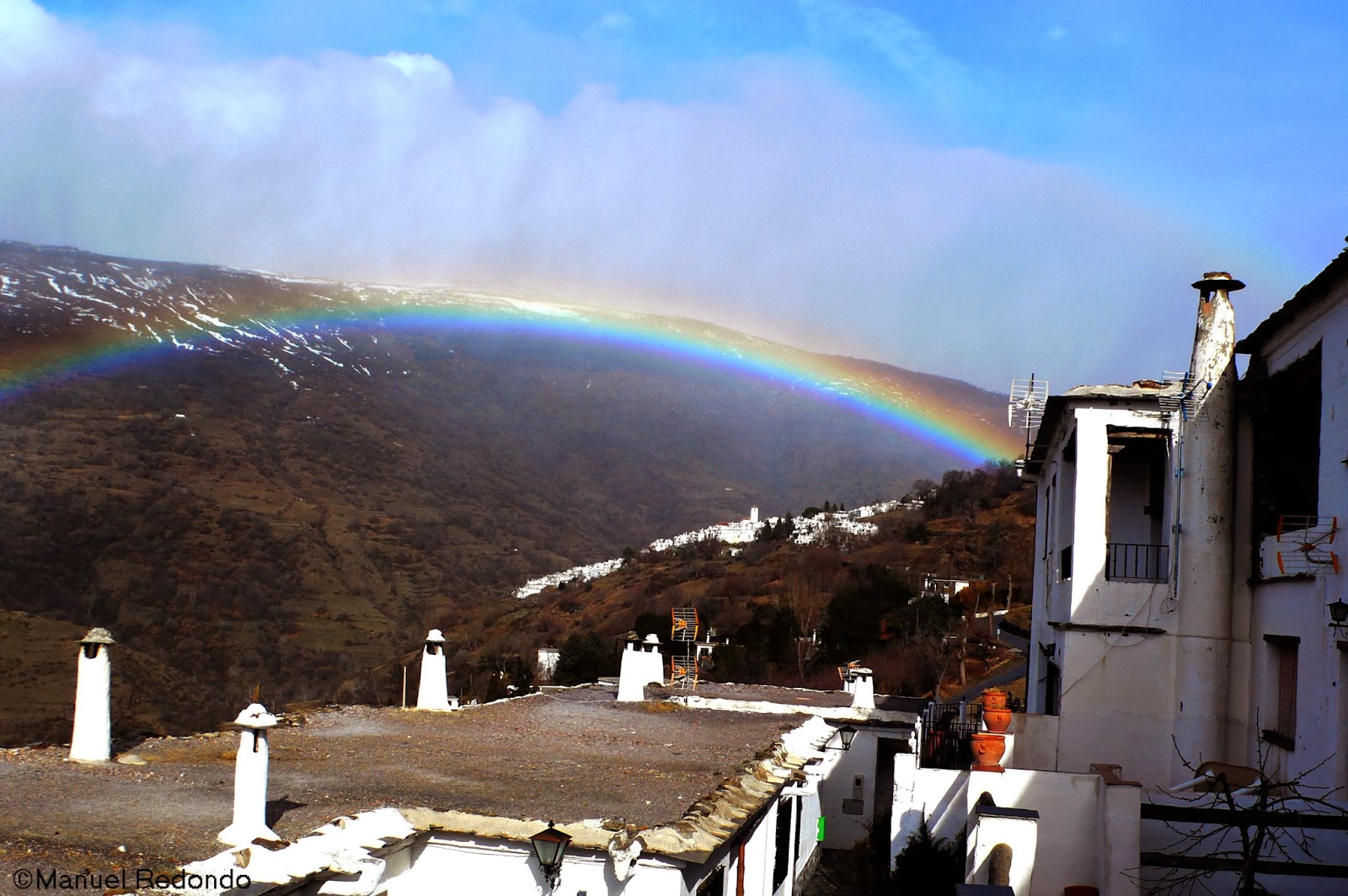 Bubión la Alpujarra de Granada | entre Pampaneira y Capileira: Arco ...
