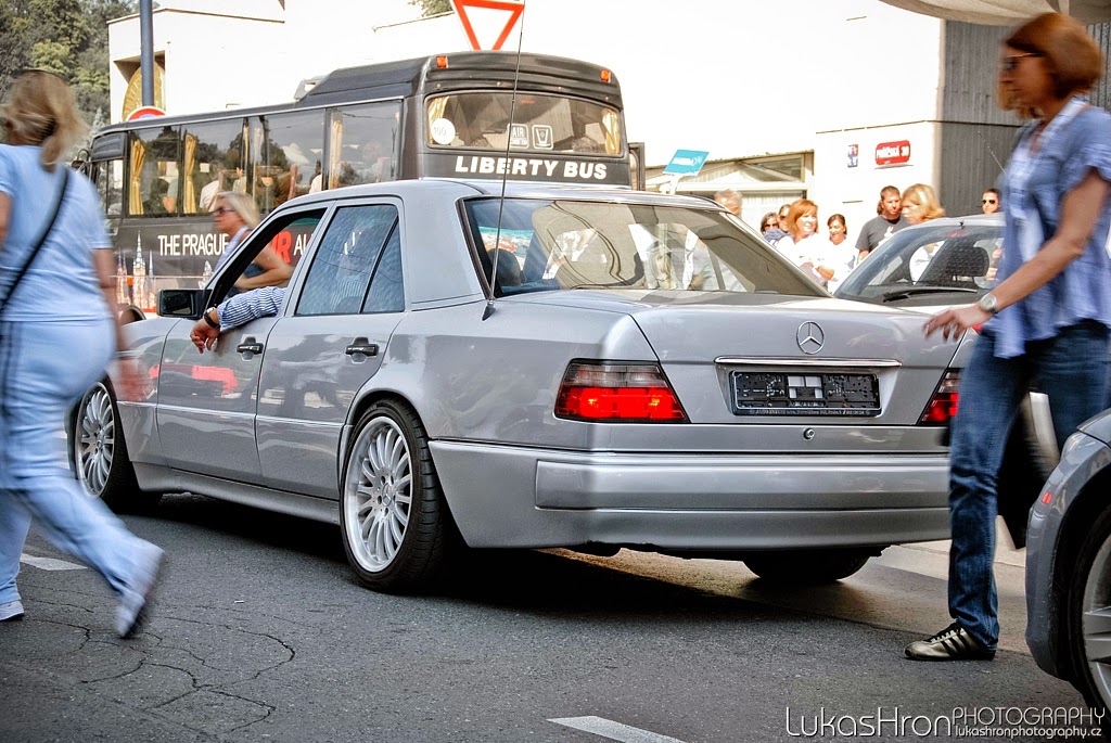 Mercedes-Benz W124 E500 Carlsson | BENZTUNING