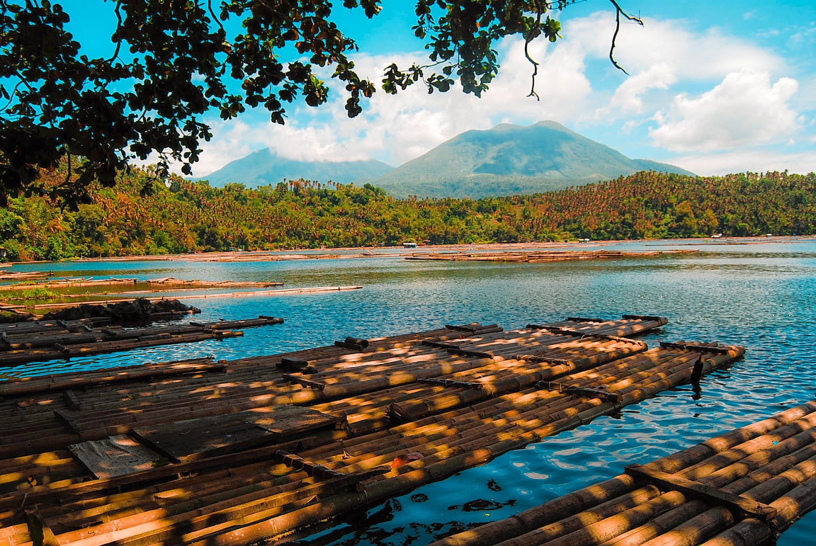 PINAY TAMBAY: The Quest For The Seven Lakes