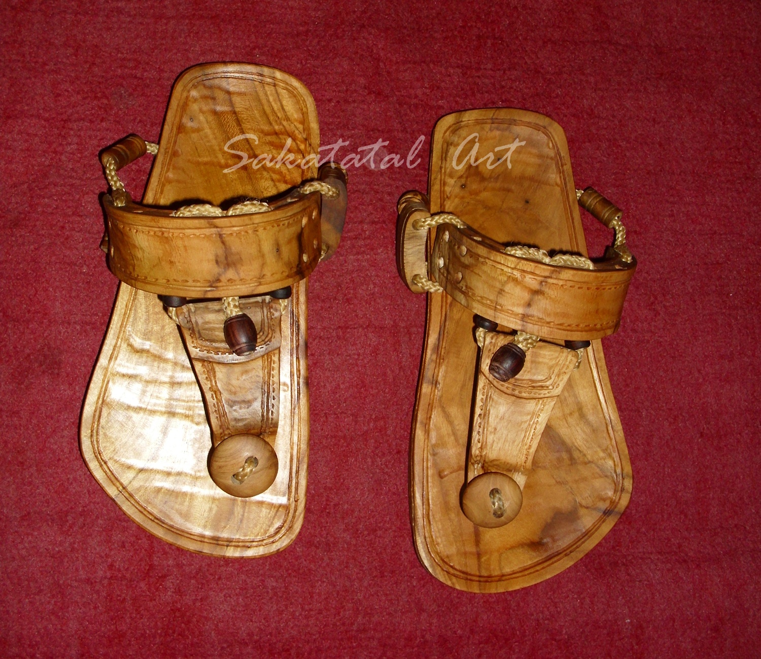 SAKATATAL : Wood Art SENDAL KAYU (Limited edition art)